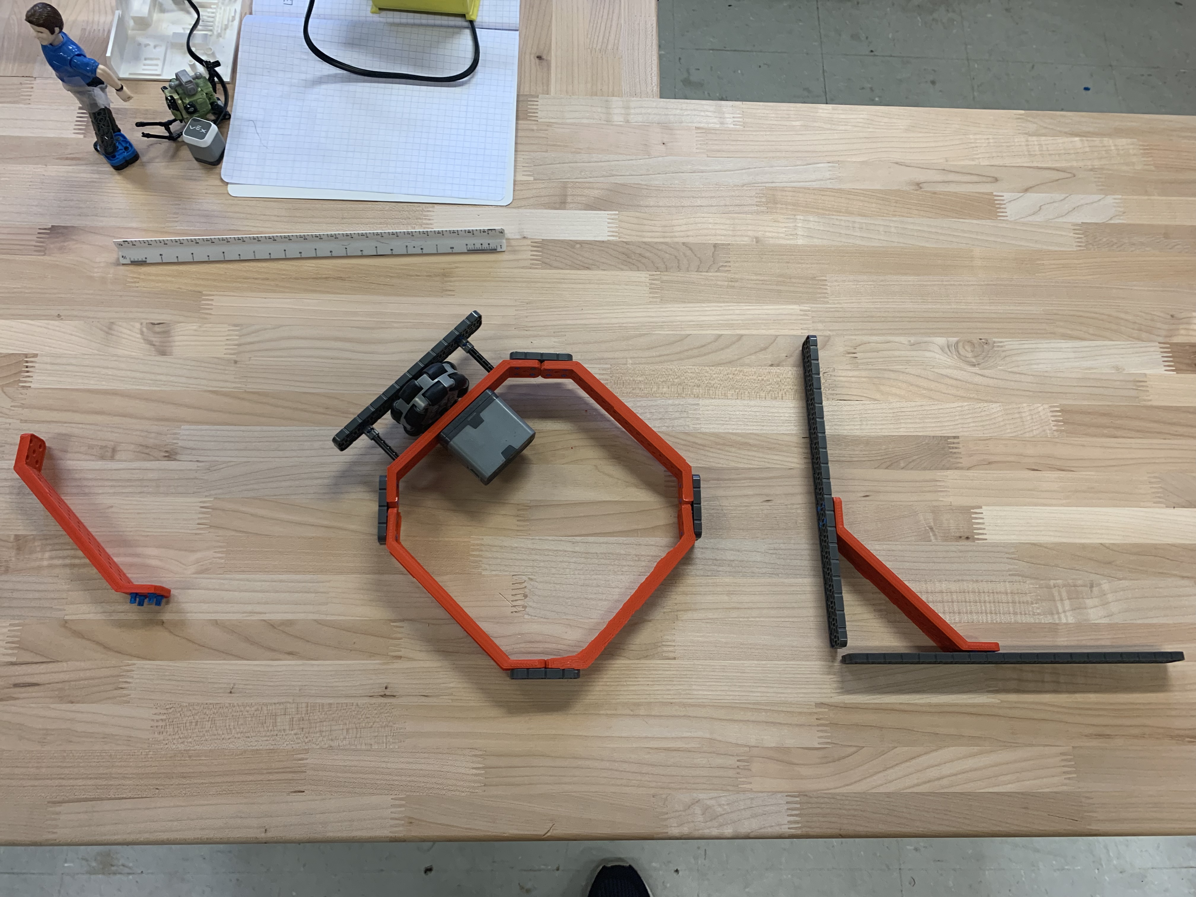 Vex iq support beam/x drive chassis piece | Online Challenges